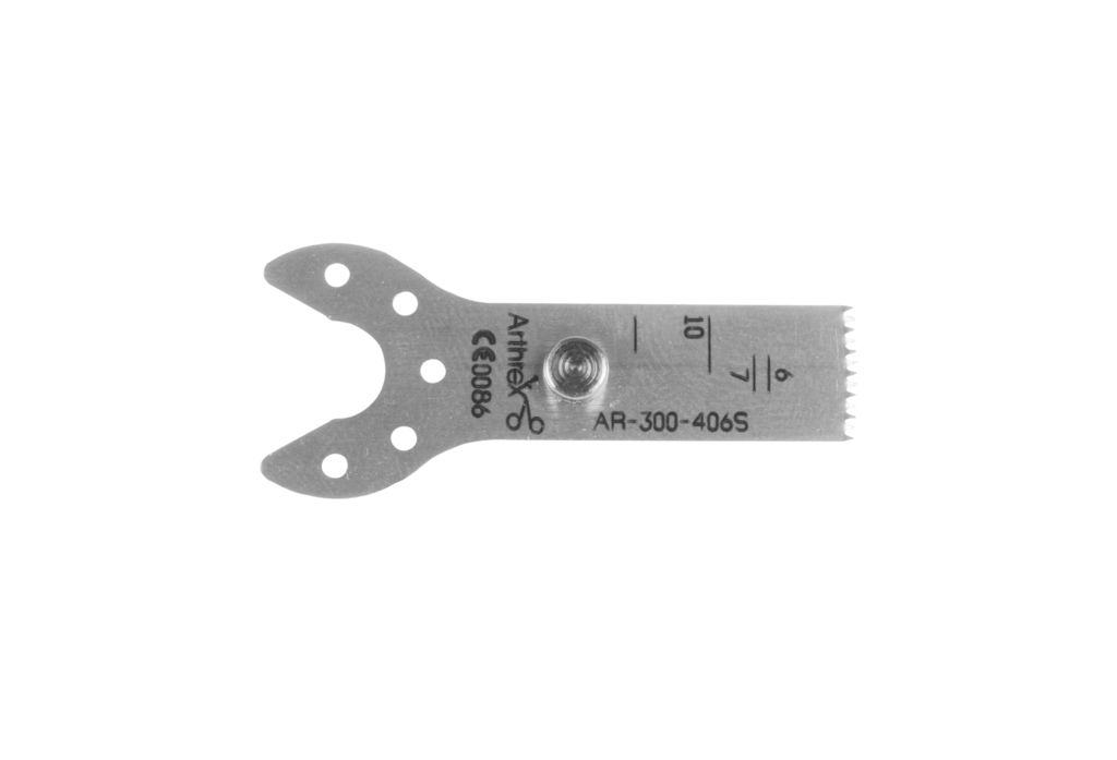 Arthrex - 300 Sagittal Saw Blade, 17 x 9.4 x 0.55 mm - AR-300-406S